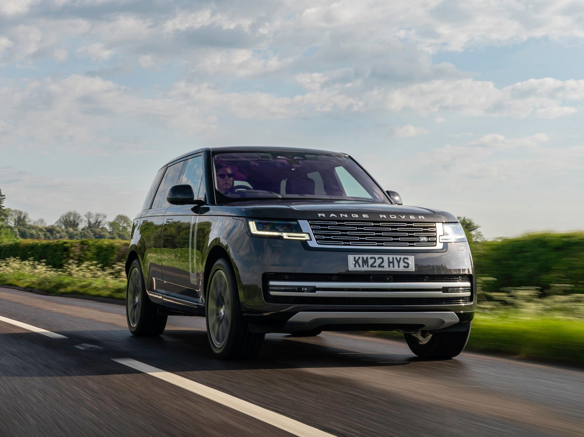 Land Rover Range Rover (2022-) review | Available new Medium/Large SUV ...